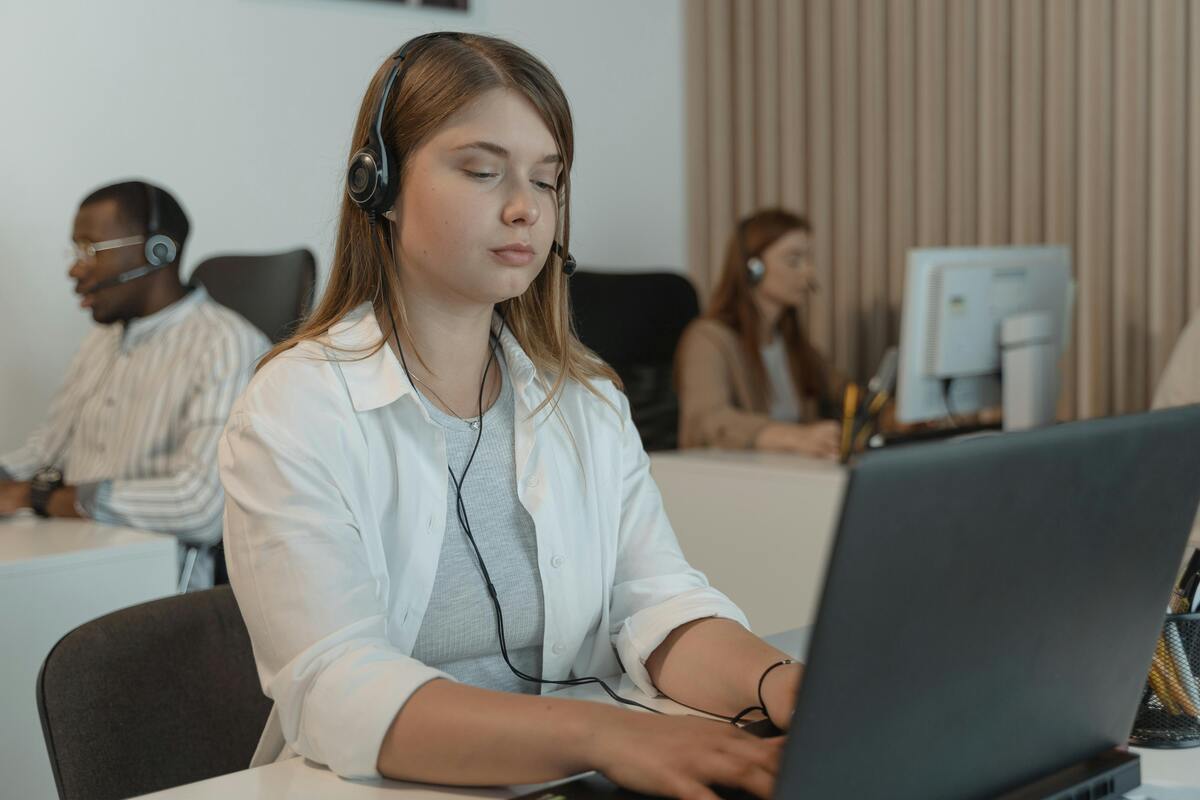 The Complete Guide to Healthcare Call Center Services for Companies ...